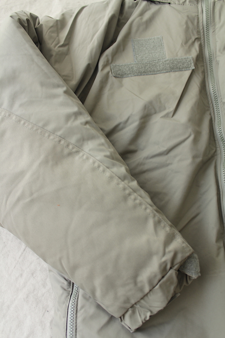 【全国通販】DEAD STOCK US"ECWCS GEN3 LEVEL7 JACKET(TENNIER INDUSTRIES)"URBAN GRAY ＊LARGE-REGULAR ...