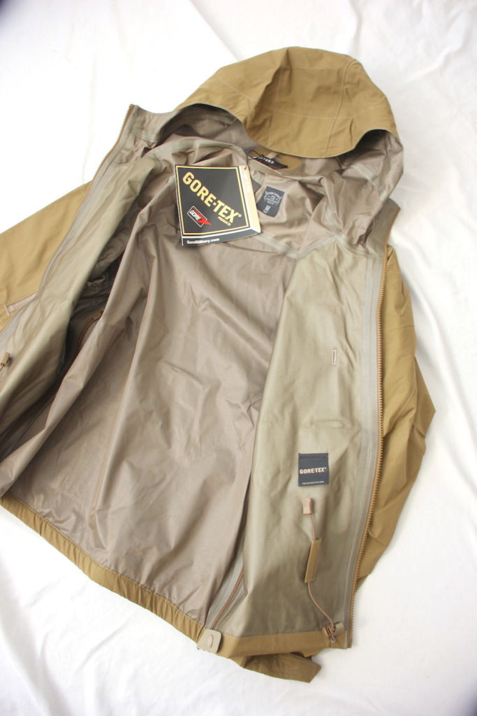 【全国通販】DEAD STOCK BEYOND CLOTHING"A6 GORE-TEX RAIN JACKET"MEDIUM-LONG ...