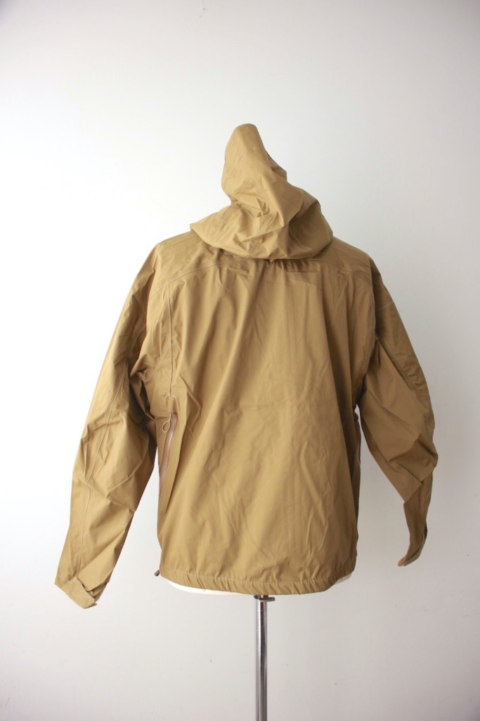 【全国通販】DEAD STOCK BEYOND CLOTHING"A6 GORE-TEX RAIN JACKET"MEDIUM-LONG ...